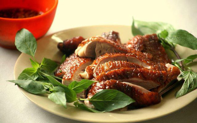 Gordon Ramsay từng đến Hà Nội xin công thức ngan quay bí truyền, bị chị ...