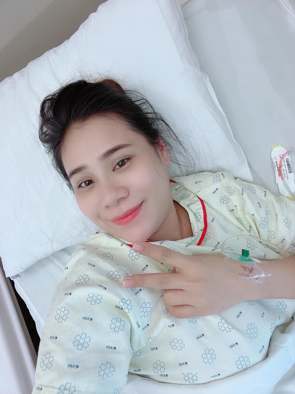 Con Trai đầu Lòng Nhà Hồ Bích Trâm được Nhân Viên Xoa Bóp Tại Nhà Sao