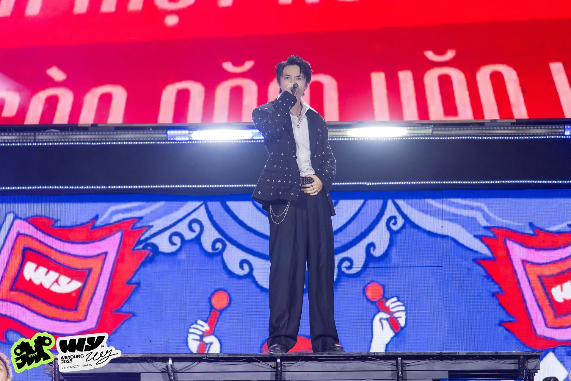 Rapper Nhật Hoàng: Khoảnh khắc tôi biết mình đi đúng hướng là nhìn thấy ba mẹ ngồi dưới sân khấu ...