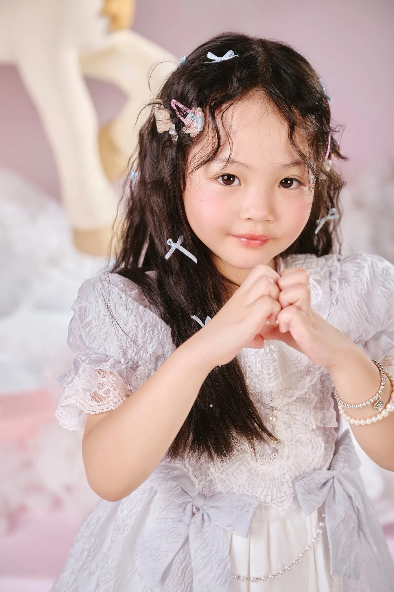 Con gái Cường Đô La mừng sinh nhật tròn 5 tuổi, ngày càng ra dáng tiểu ...