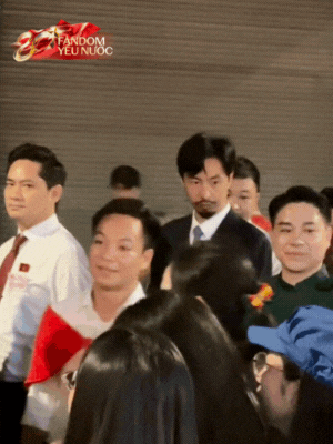 Dàn nghệ sĩ tươi rói trước thềm Tổng duyệt diễu hành 2/9: MONO và Hoà ...