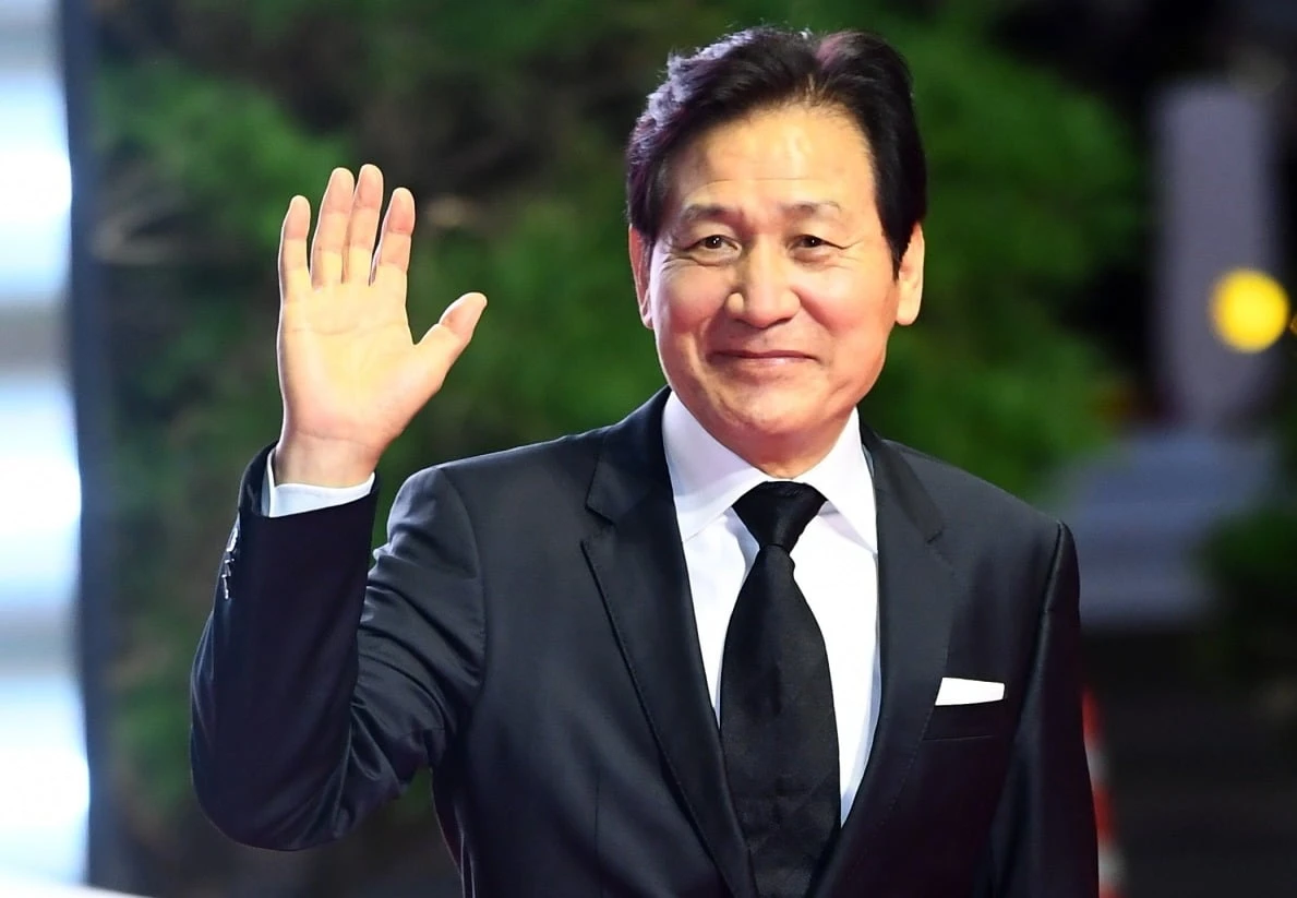 Tang lễ nam diễn viên quốc dân vừa qua đời: Lee Jung Jae Jung Woo Sung ...