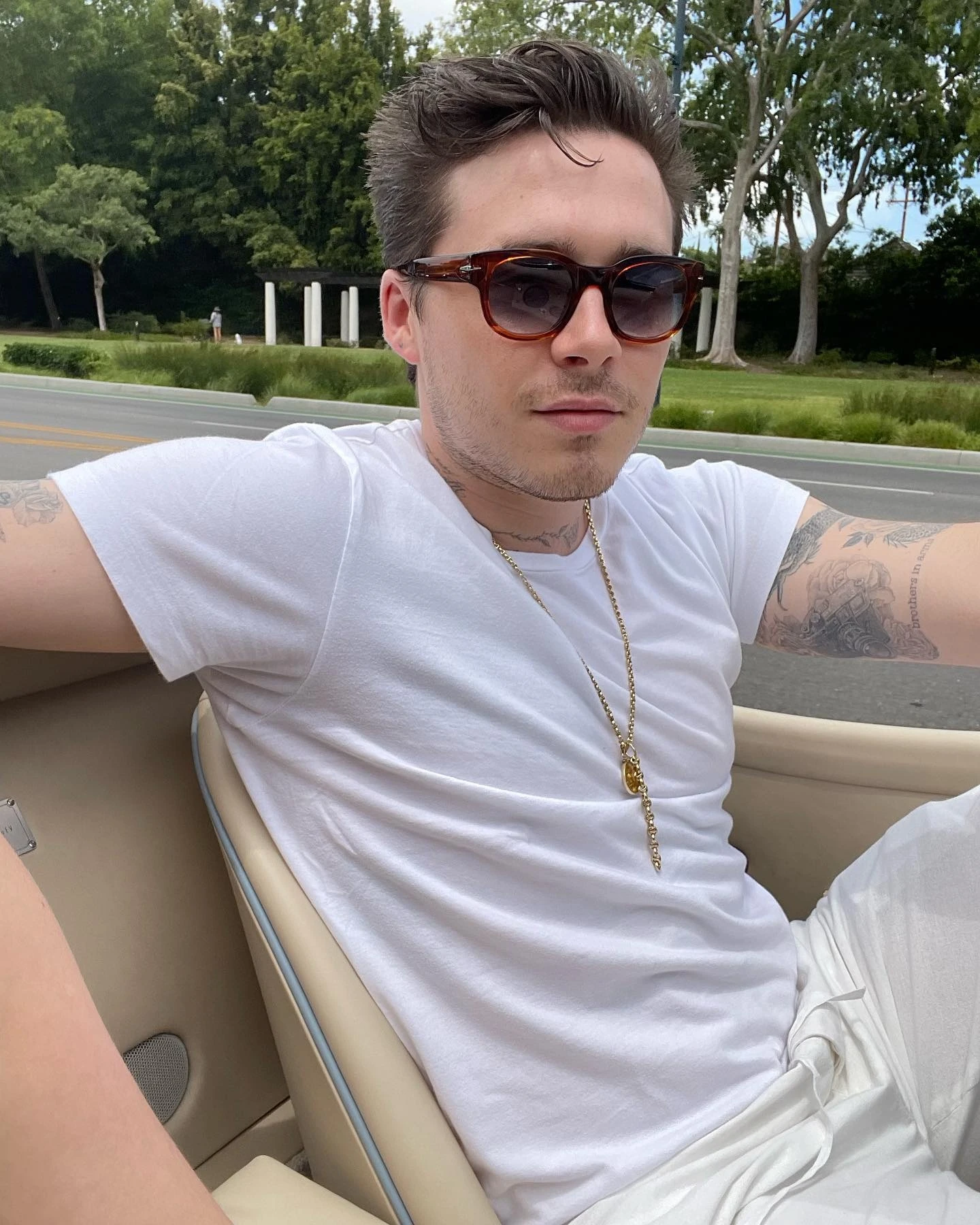 Brooklyn Beckham làm gì để có 11 triệu USD - Sao thể thao - Việt Giải Trí